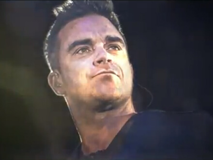 Nuovo video per Robbie Williams, ecco "Be a Boy" - Gay.it