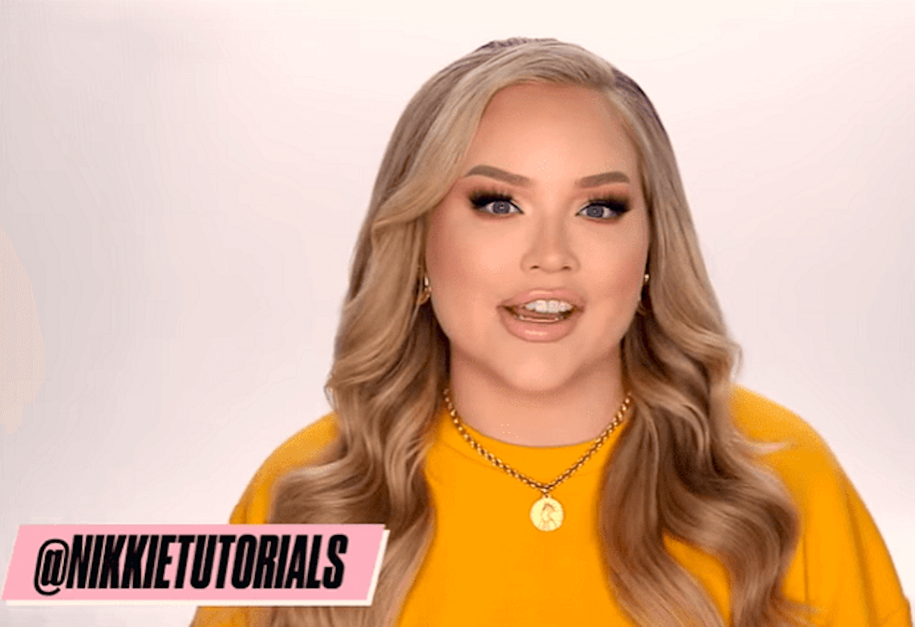 Nikkie de Jager, influencer beauty, fa coming out: 'sono una donna ...