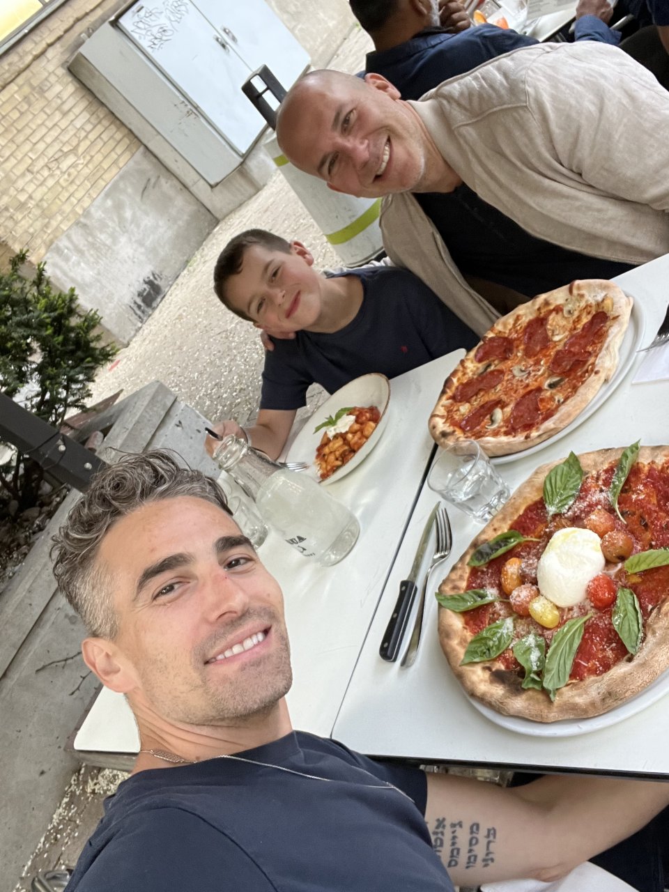 Fratelli d'Italia usò la foto con Milo per seminare omofobia ...