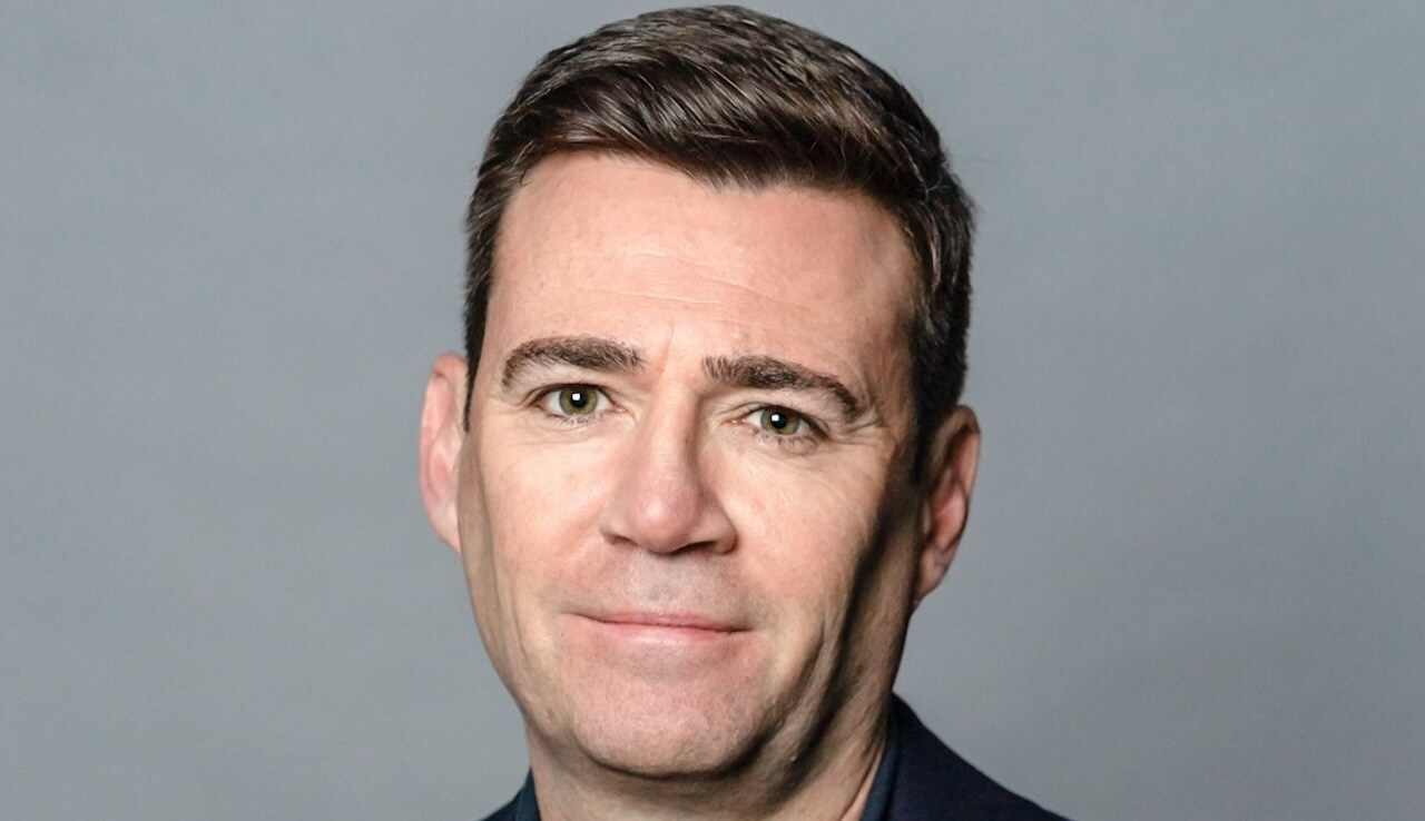 Andy Burnham, il sindaco di Manchester chiese scusa per la storica ...